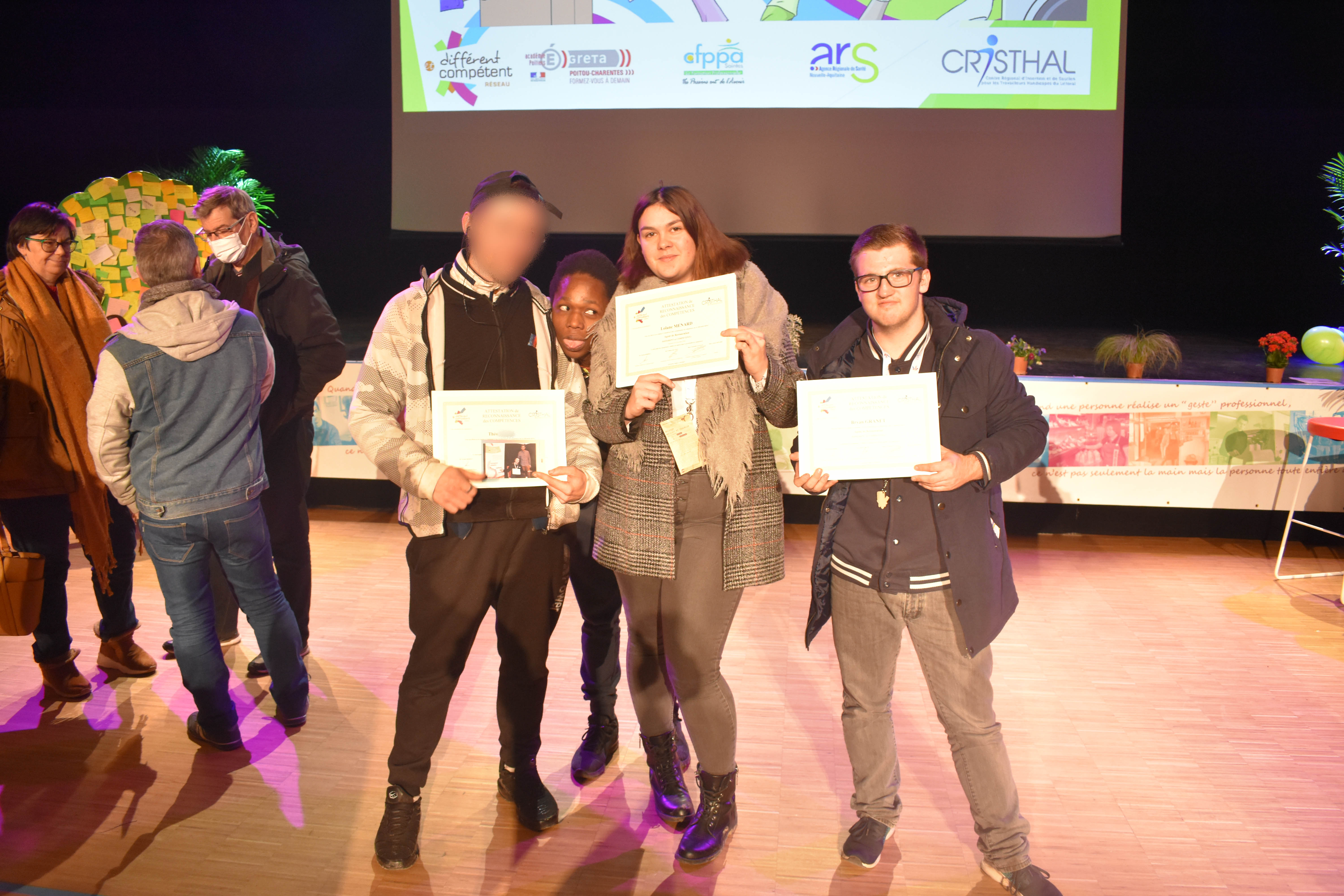 Cérémonie de remise d'attestation RAE pour 5 jeunes - IME